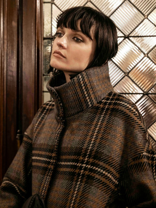 Sandro Ferrone | Sito Ufficiale | Abbigliamento Donna